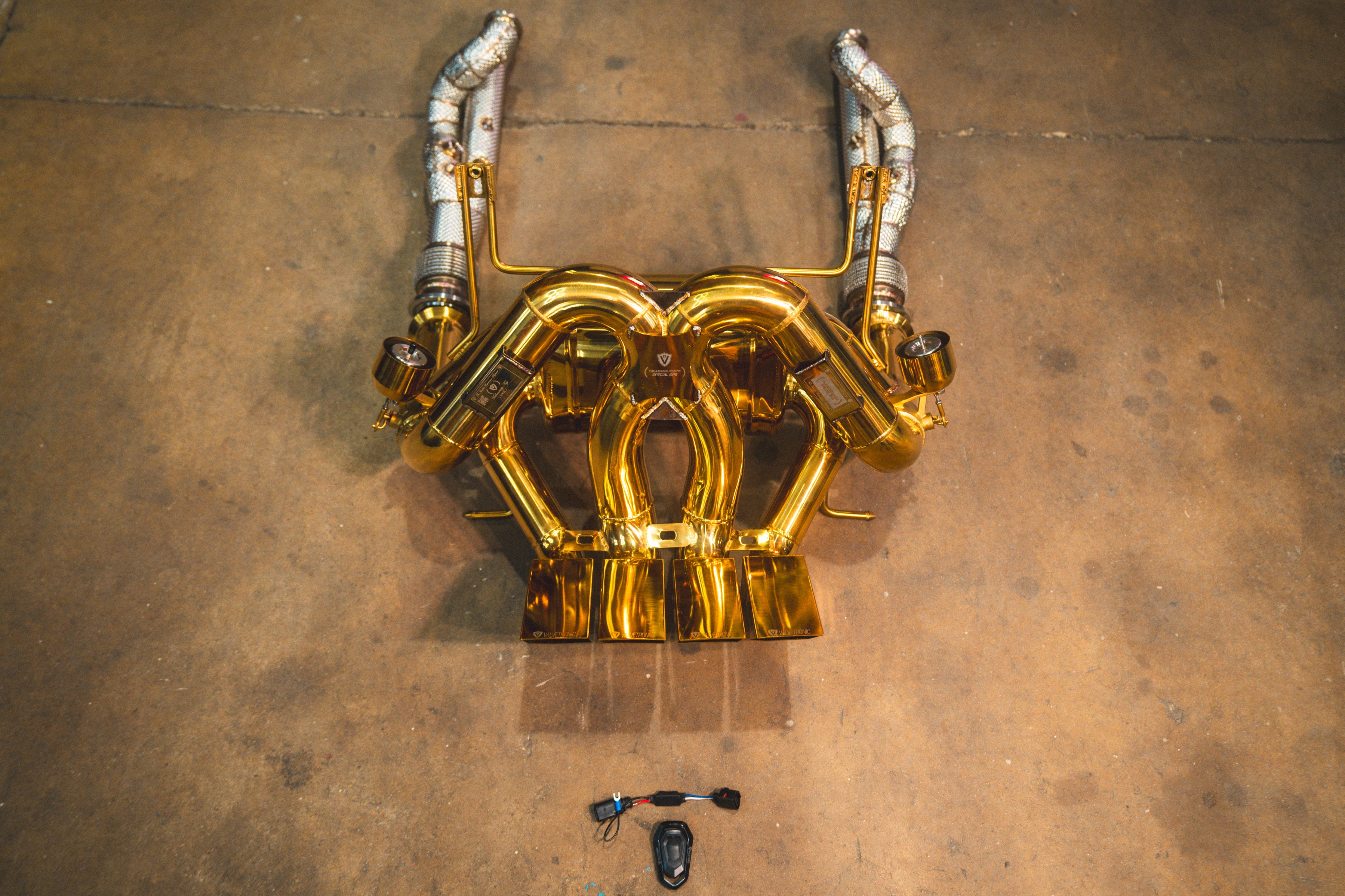 Lamborghini Aventador LP700 / S / SV Valved Sport Exhaust System ...
